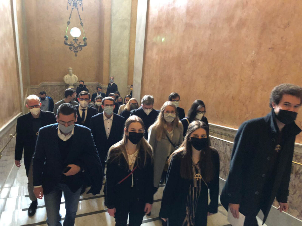 Blessed Exile : Jerusalem Students Meet Pope Francis - Collegio Sant ...